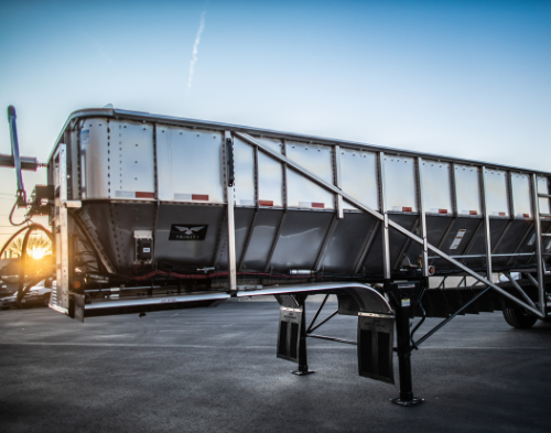 Hauling Fertilizer | Corrosion Resistant Belt Trailers | Trinity Trailer