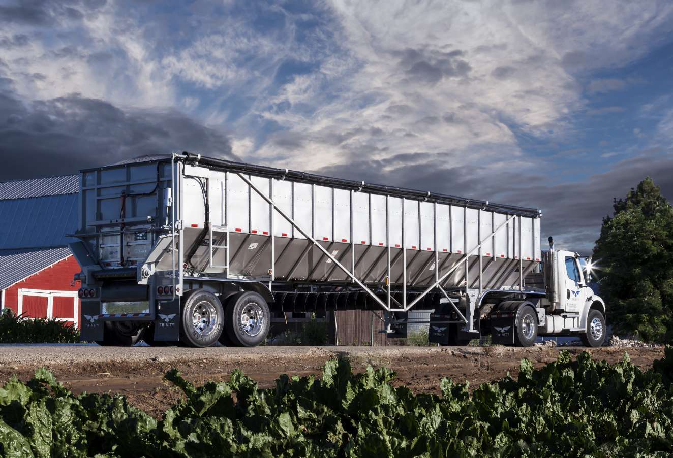 Belt Trailers for Agricultural & Bulk Hauling | Trinity Trailer